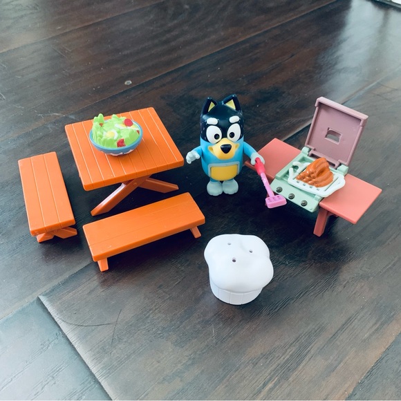 Disney | Toys | Disneys Blueys Dad Bbq Grilling Playset With 25 ...